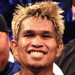 John Riel Casimero Boxing Record: 36-5-1 (25 KOs)